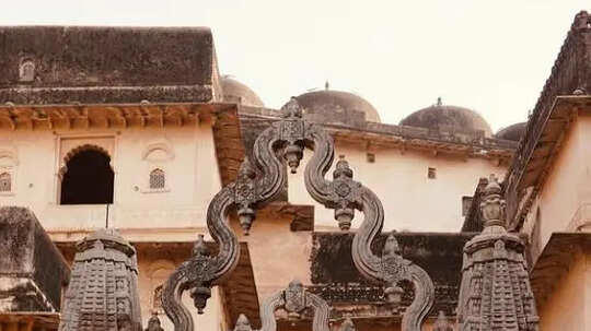 Step Inside Bundi’s Iconic Garh Palace: How Alwar Royals Manavendra ...