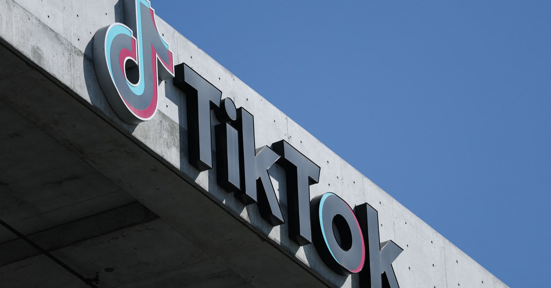 Indonesia reinstates TikTok's license after app shares data amid ...
