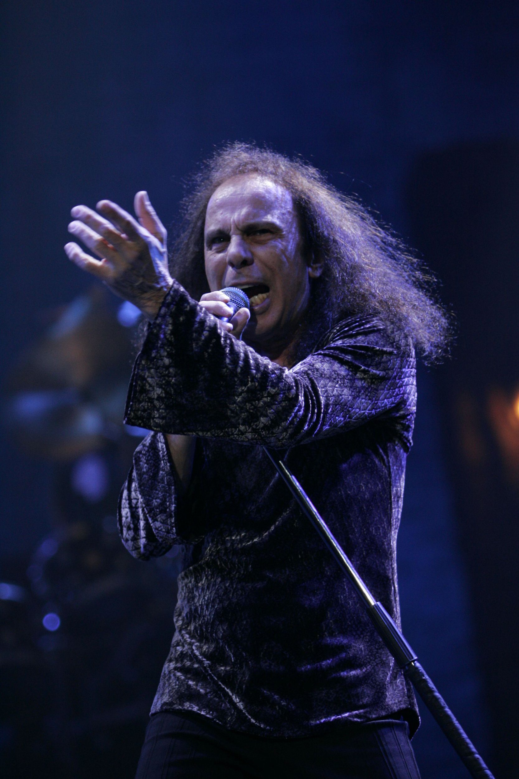 Ozzy Osbourne 'tried to stab' Dio at first meeting