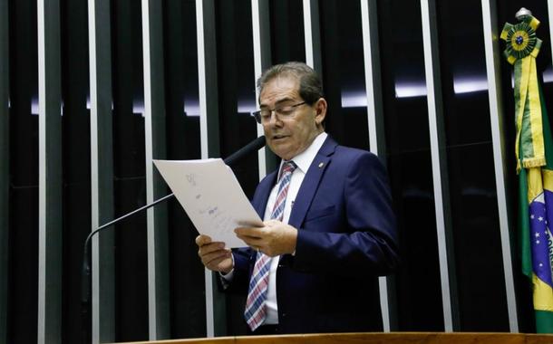 Relator da Dosimetria empareda o PL: redução de penas ou 'ficar sem nada'