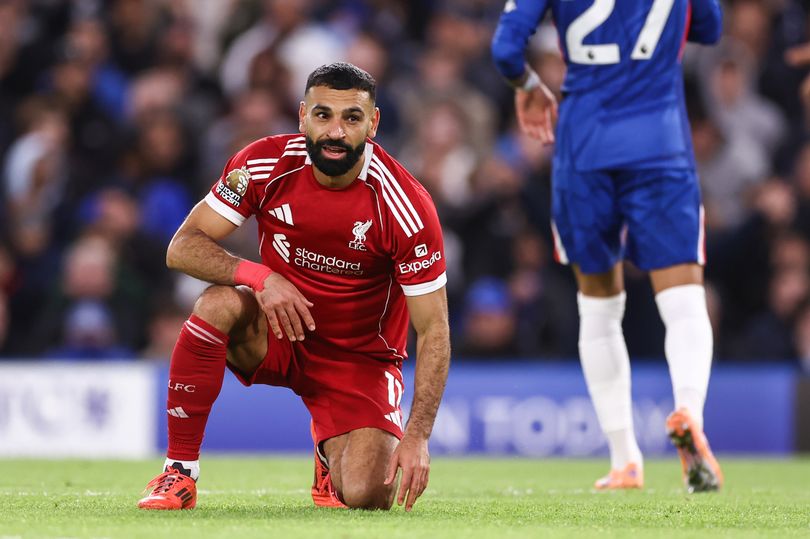Liverpool news: Four players branded 'useless' as major transfer ...