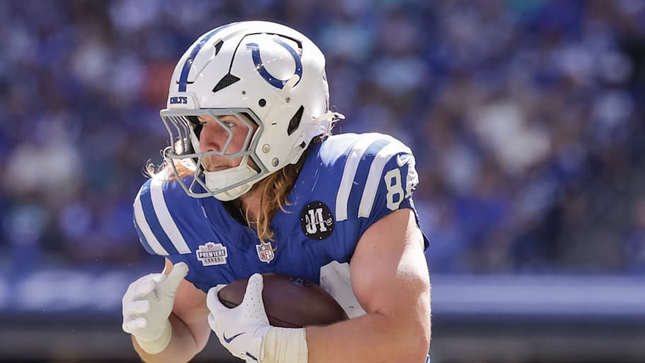 Daniel Jones making rookie tight end look like the NFL's next big thing