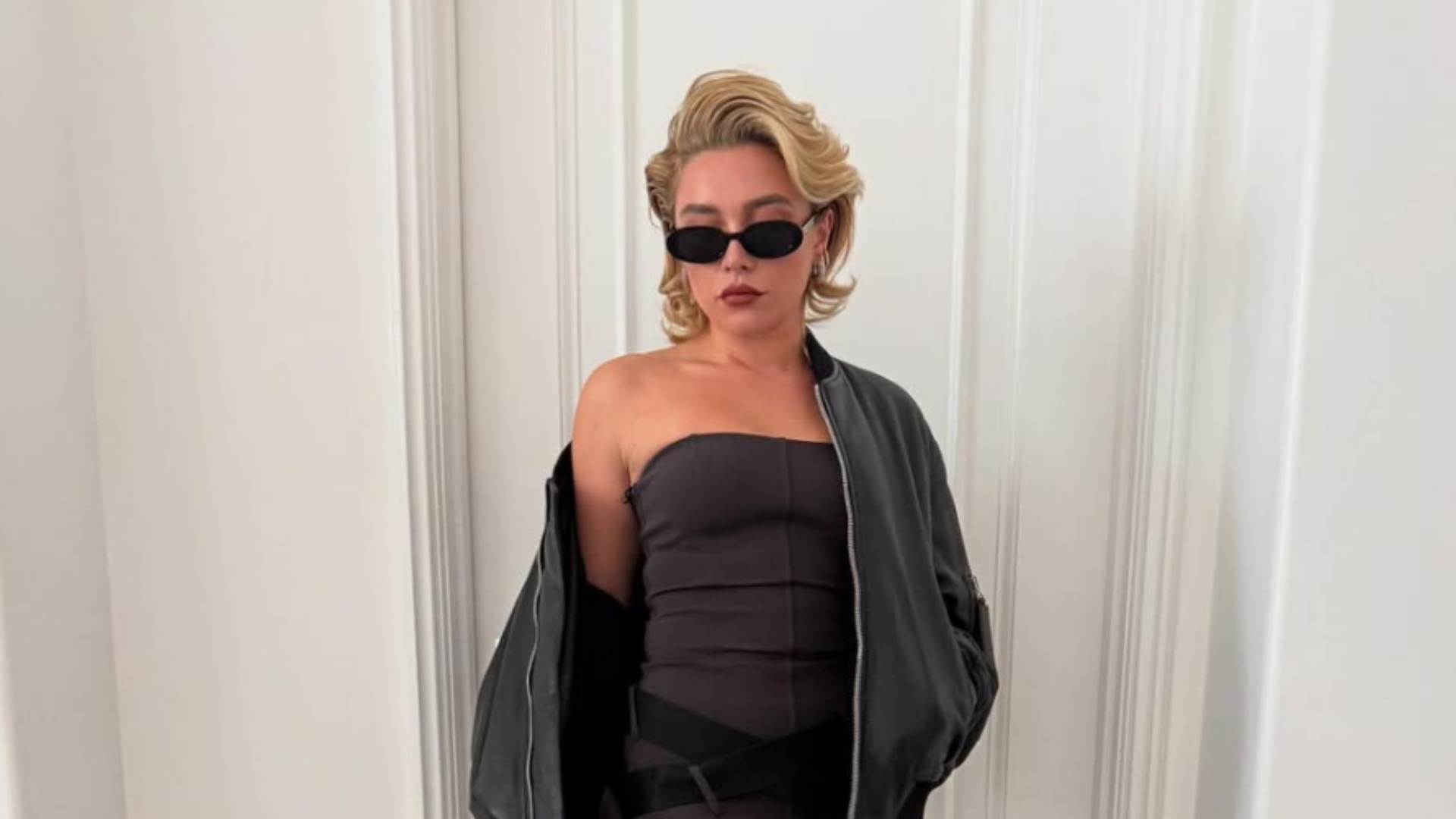 “Cover yourself, it’s shameful”: This actress’s dress is deemed “too ...