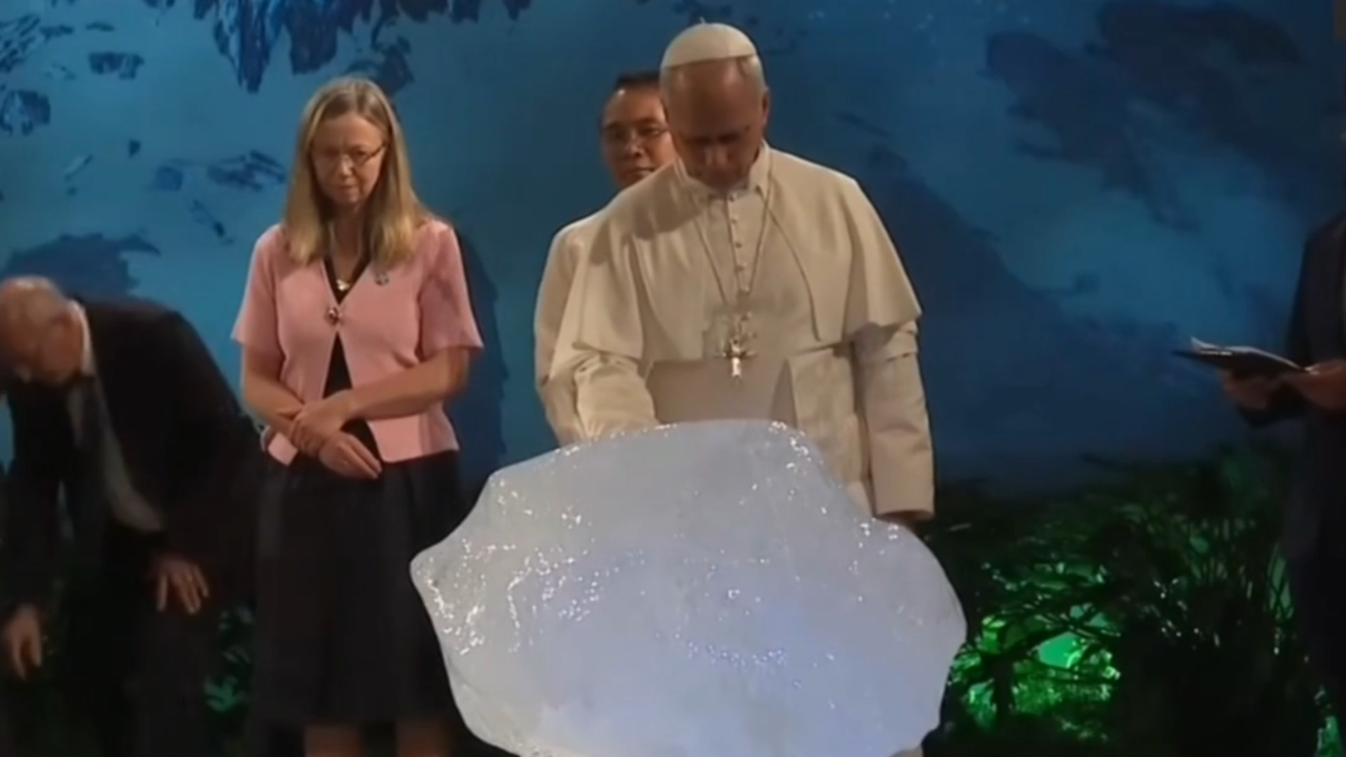 Pope Leo slammed for bizarre act of blessing a block of ice