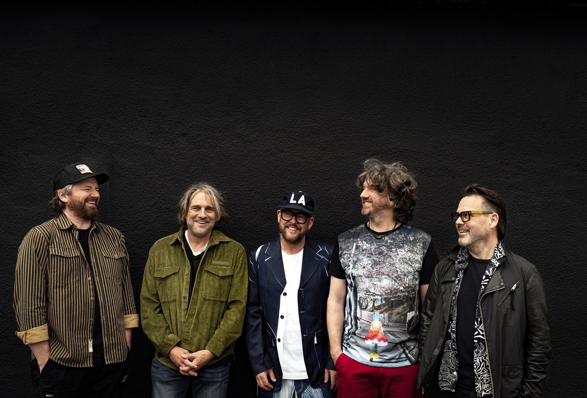Embrace on tour: Indie legends announce show at Halifax's Piece Hall as ...