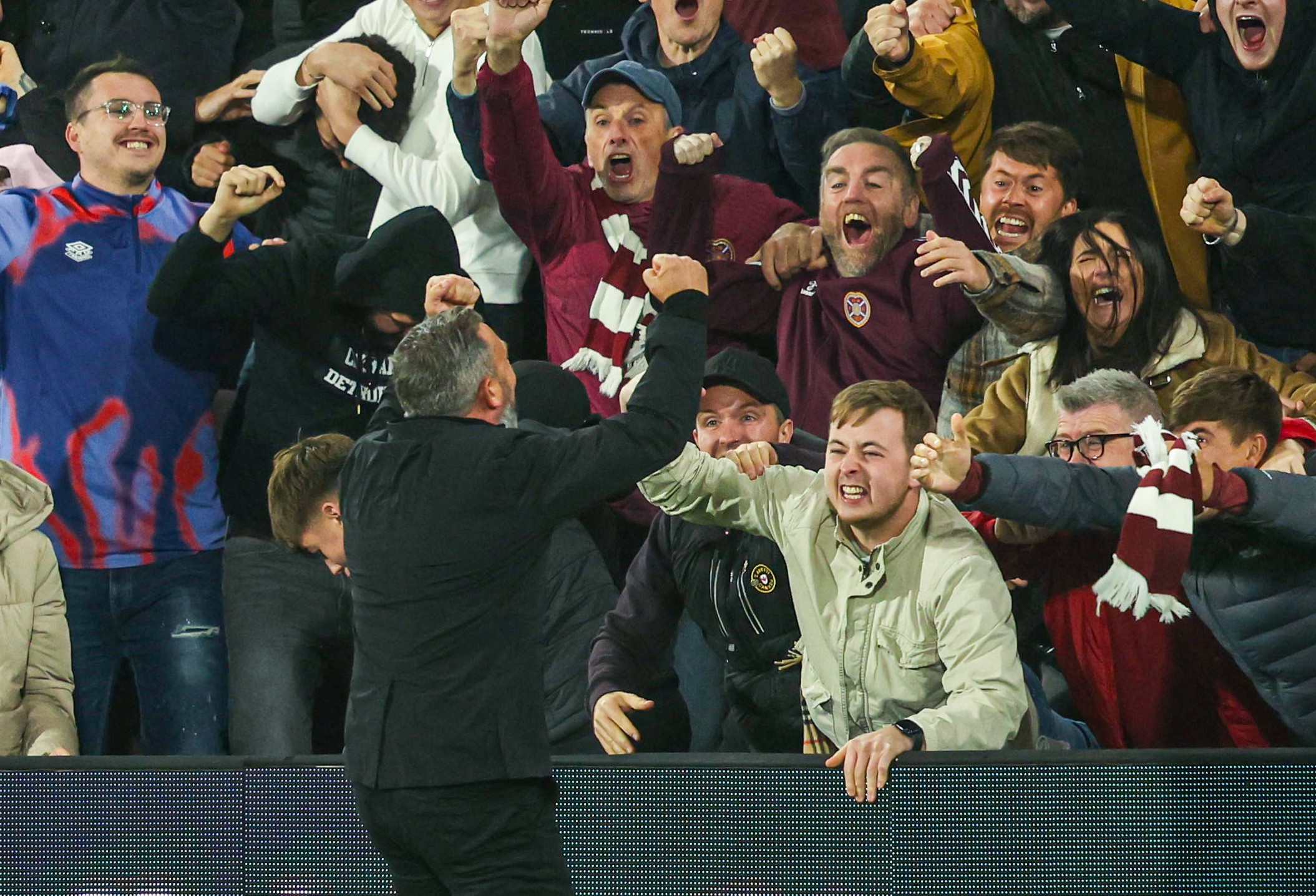 Hoofs, Halkett and hope for history after Hearts beat a Hibs hoodoo