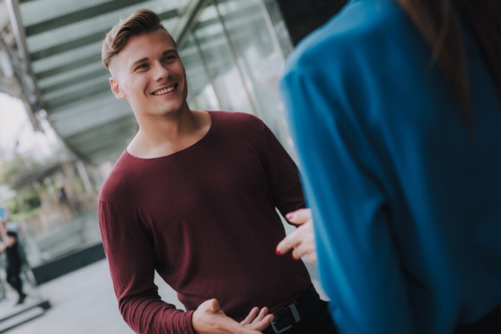 10 Things a Woman Will Always Notice First About a Man and What They ...