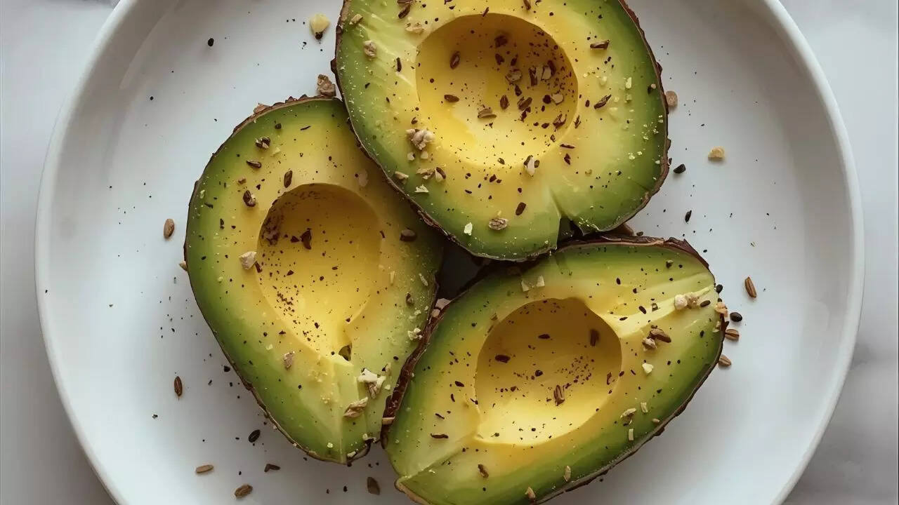 Why do avocados turn brown so fast, and how to keep them fresh