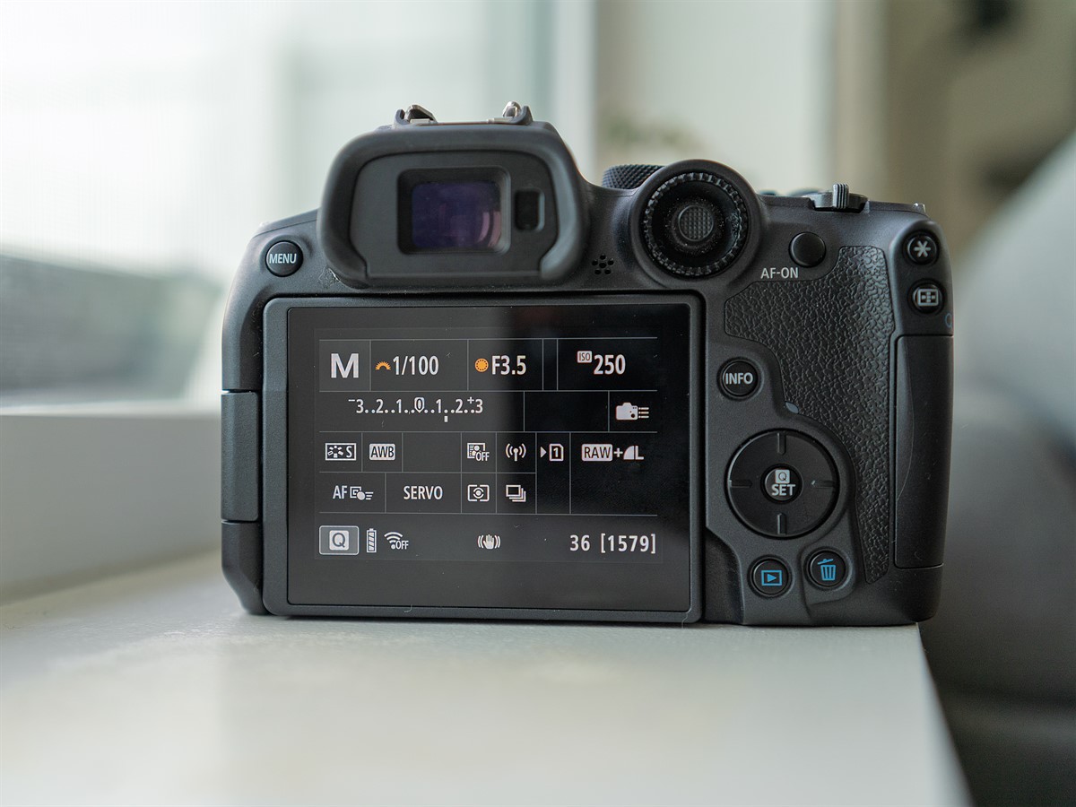 How to use my camera's light meter