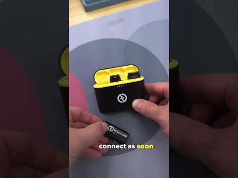 The Hollyland Lark C1 wireless microphone system for iPhone