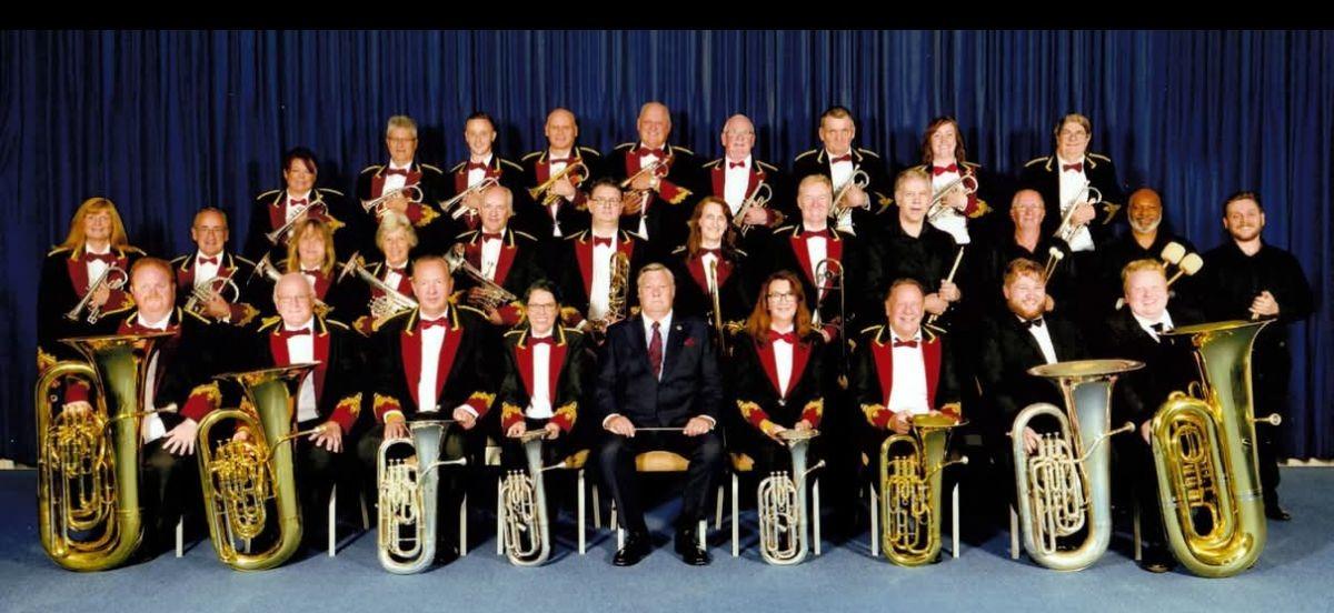 Local brass band commemorates town twinning