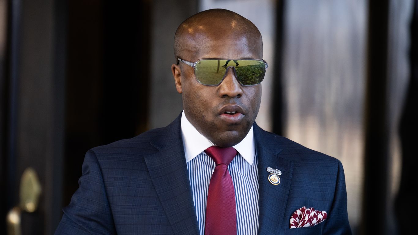 Wesley Hunt shakes up Texas Senate race