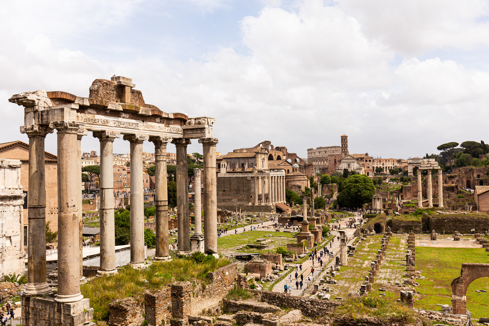 Paris vs Rome: Which City Makes the Best First Trip