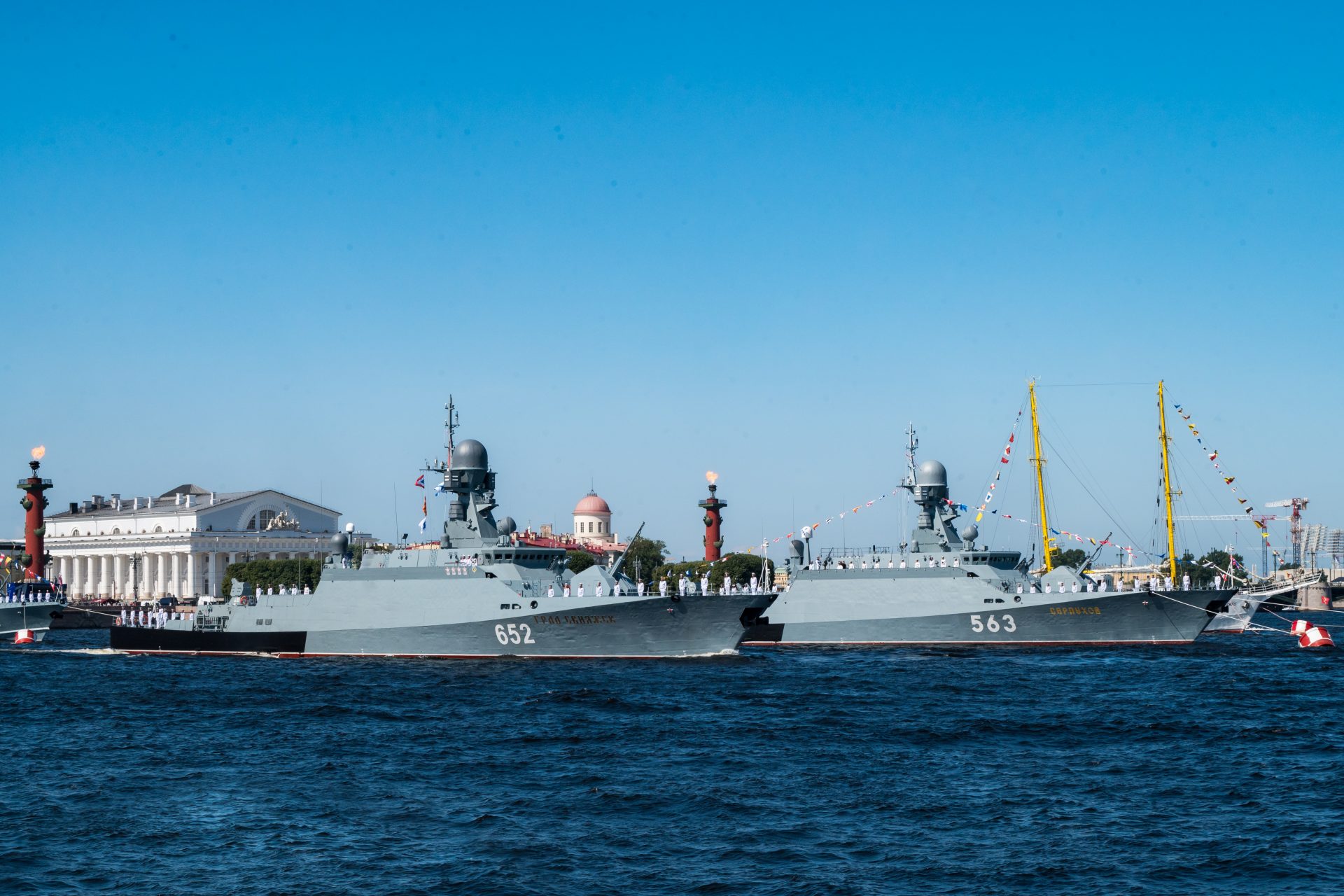 Decisive impact: Ukrainian special forces strike Russian naval ship