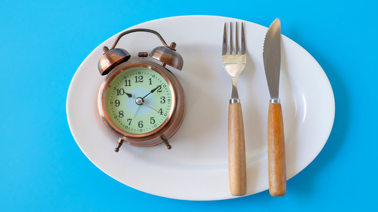 How Restaurants Can Adapt To Daylight Saving Time With A Simple Tip