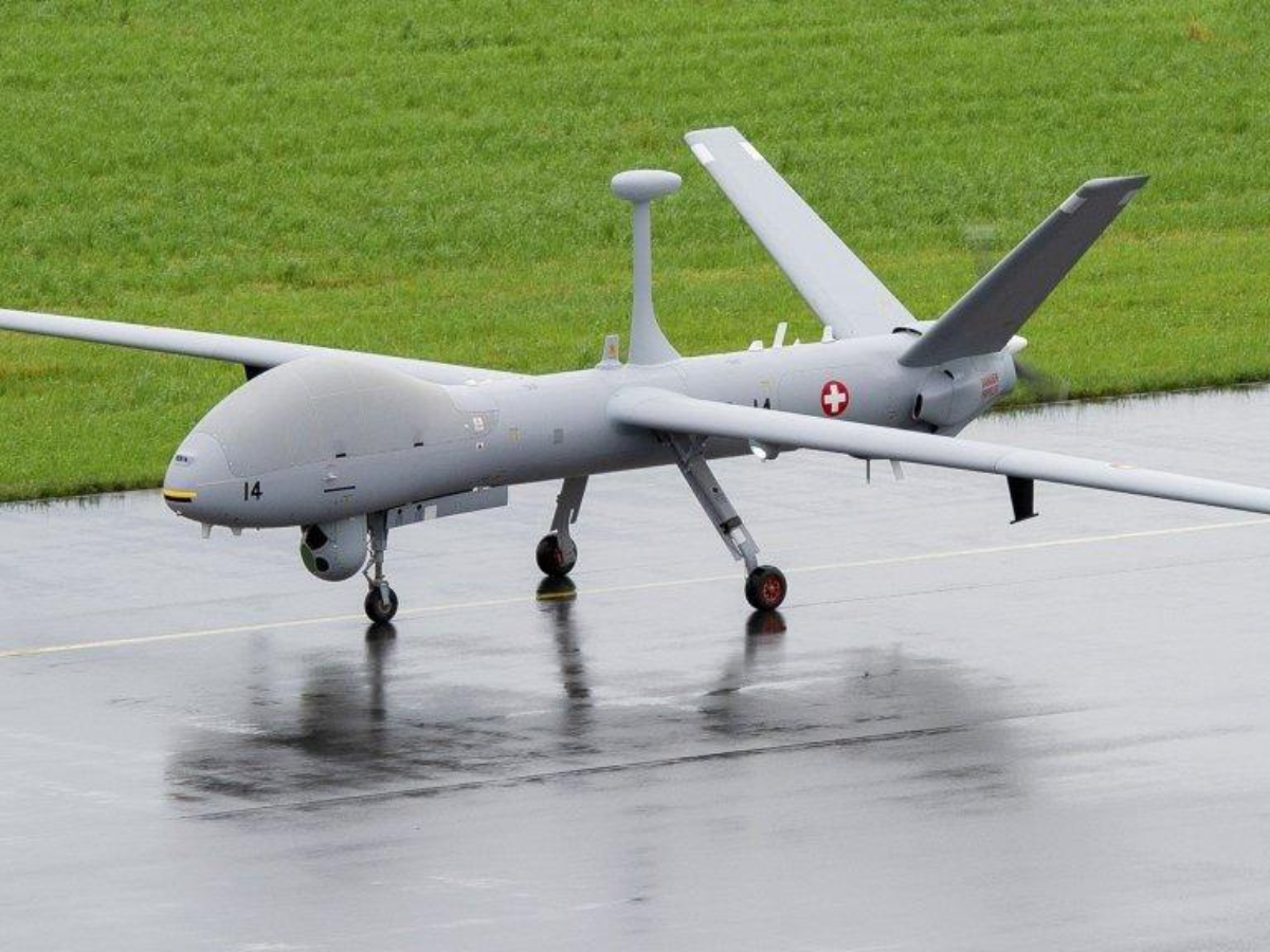 Commanding the Tactical Skies: The Imperative for Surface Forces to ...