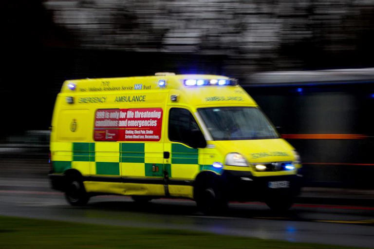 A45 incident near Rugby as power cable falls on HGV
