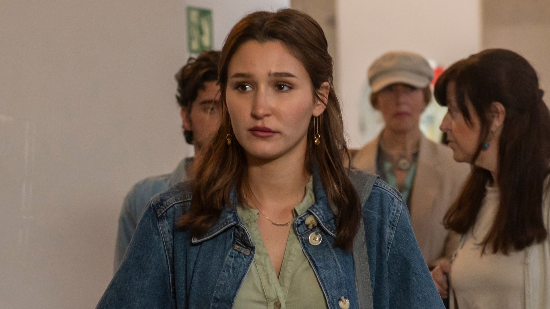 Viewers binge-watching 'brilliant' new 6-part drama after 'excellent ...