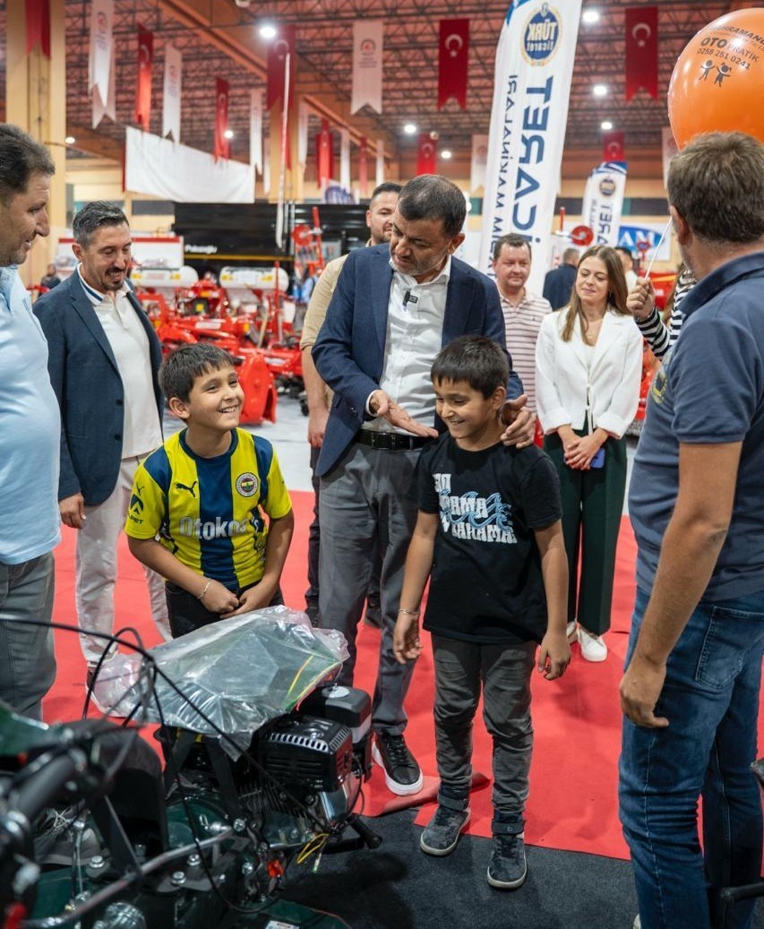 Başkan Çavuşoğlu, Denizli TARFU 2025’de üreticilerle buluştu