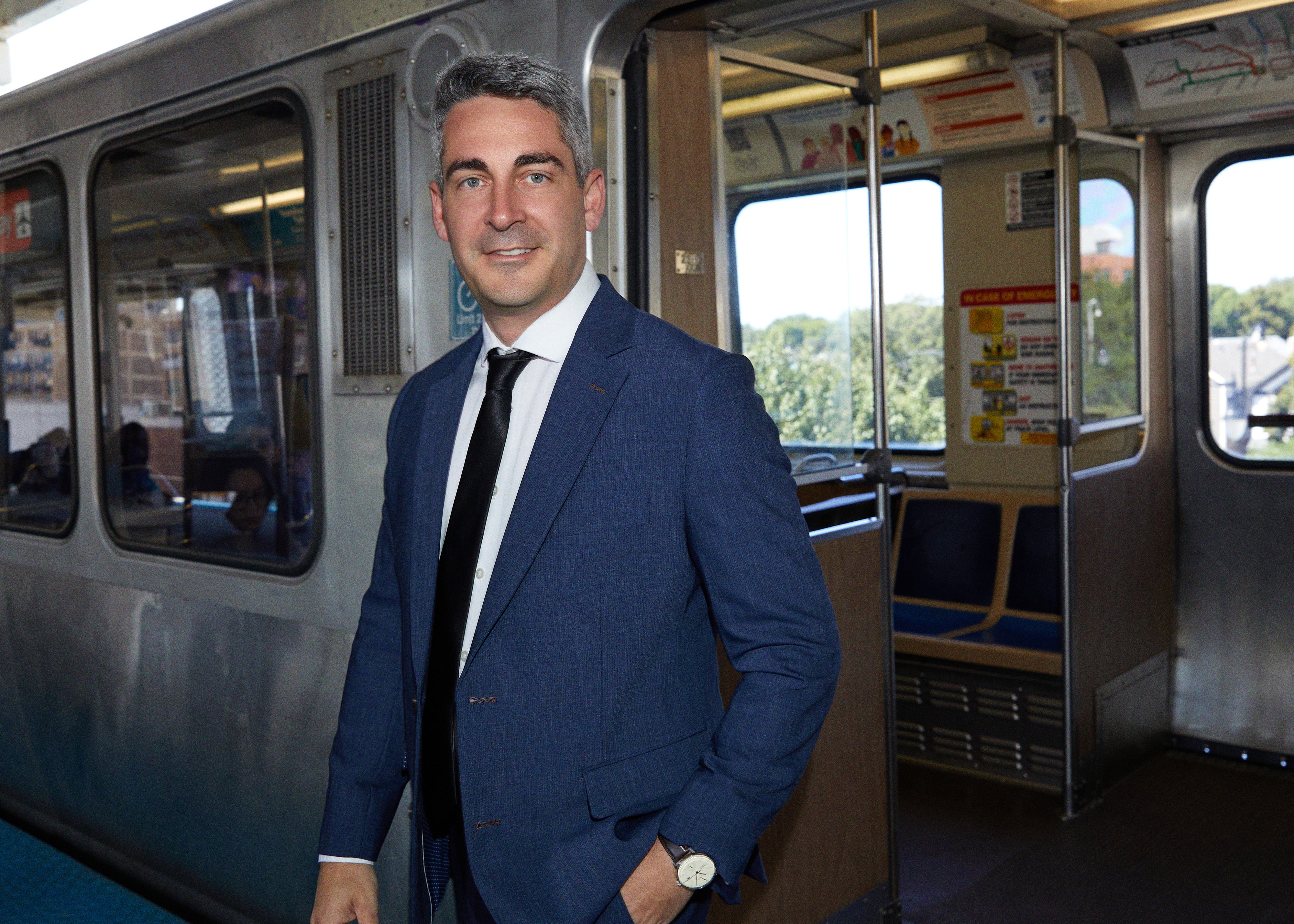 "I just can't wait:" First candidate enters Chicago mayor's race