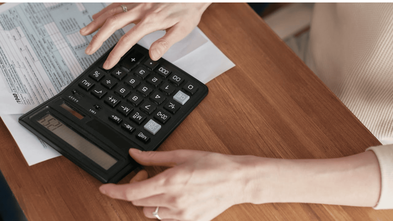 10 things I do every month to keep bills from creeping up