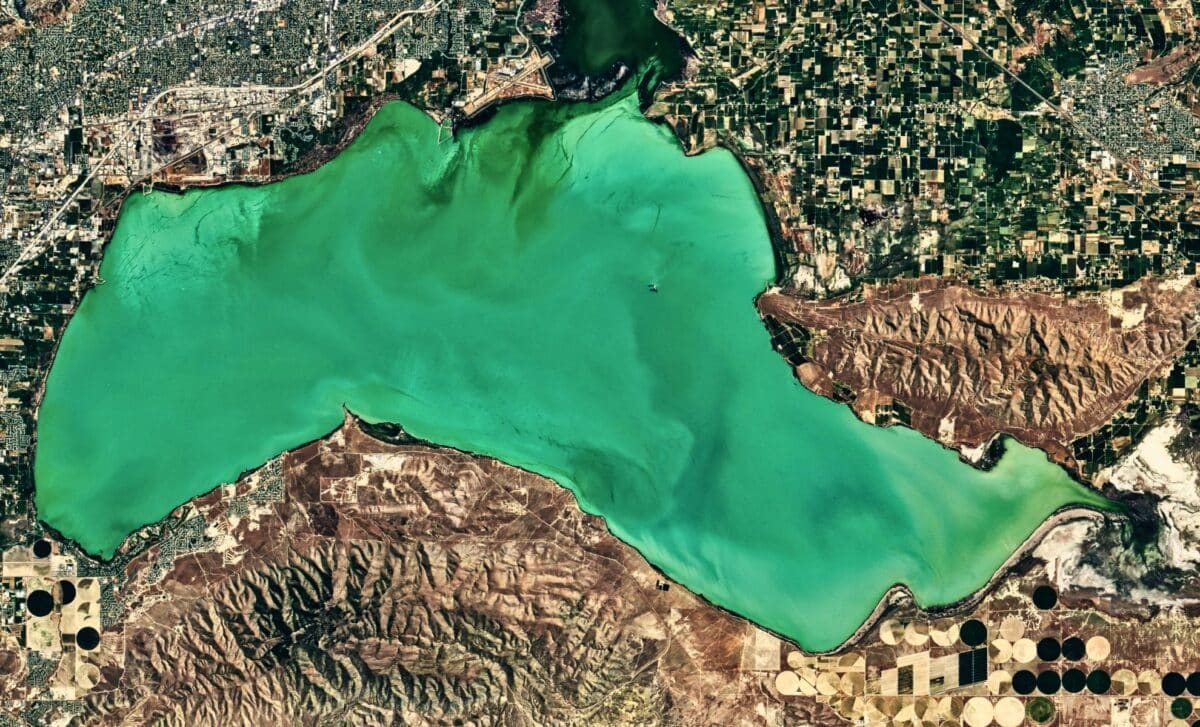 Geologists Discover Long-Lost 8th Continent Hidden Deep Below Europe ...