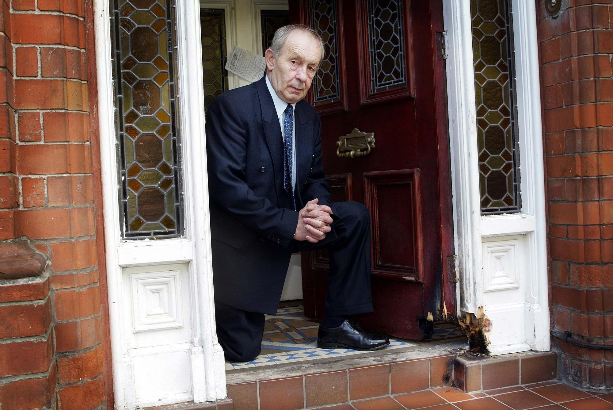 Funeral today for former chair of the Prison Officers Association ...