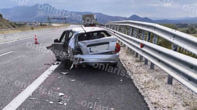 Θανατηφόρο τροχαίο στη Λάρισα: Νταλίκα έπεσε σε ΙΧ στη ΛΕΑ - Νεκρός ...