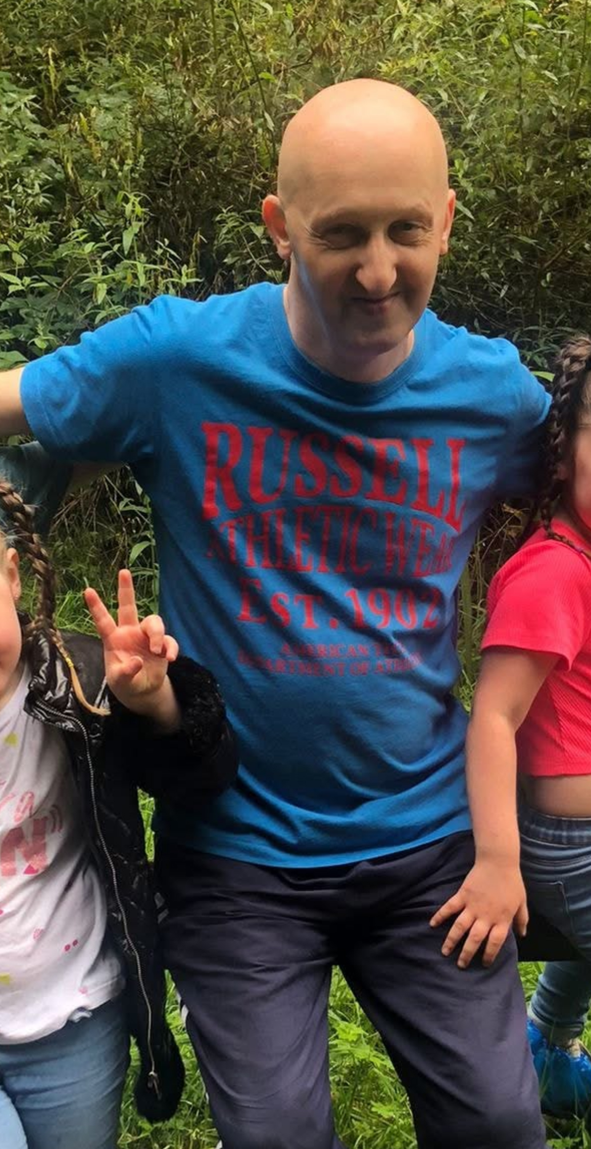 Synagogue victim a ‘quiet man’ who died a hero, funeral hears