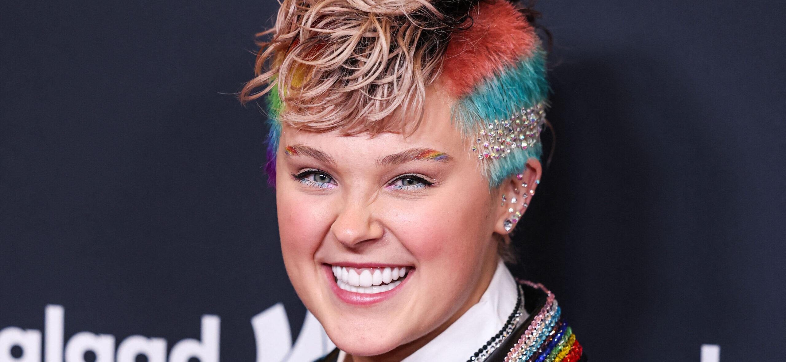 JoJo Siwa Fan Kicked Out Over Hoodie Sparks Viral Backlash