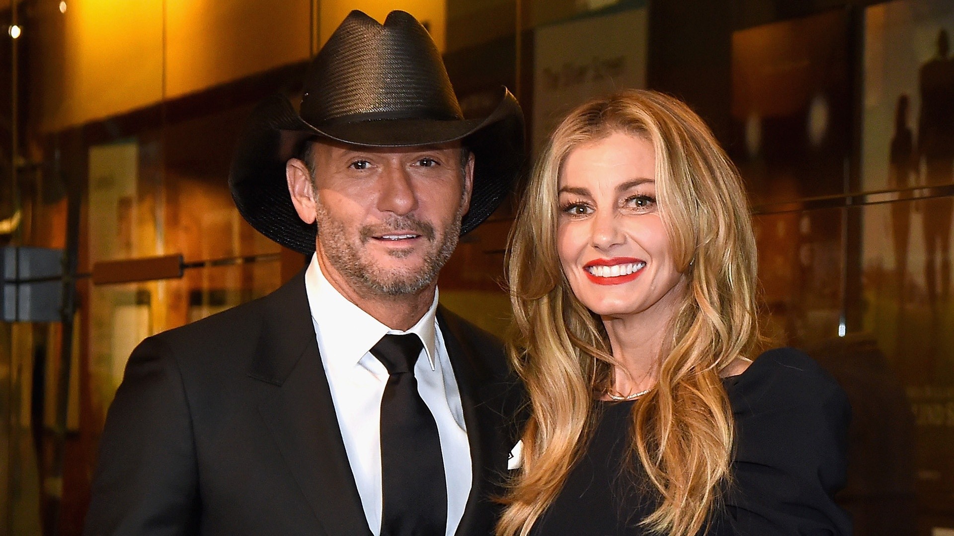 Tim McGraw Writes Sweet Post for 29th Anniversary With Faith Hill