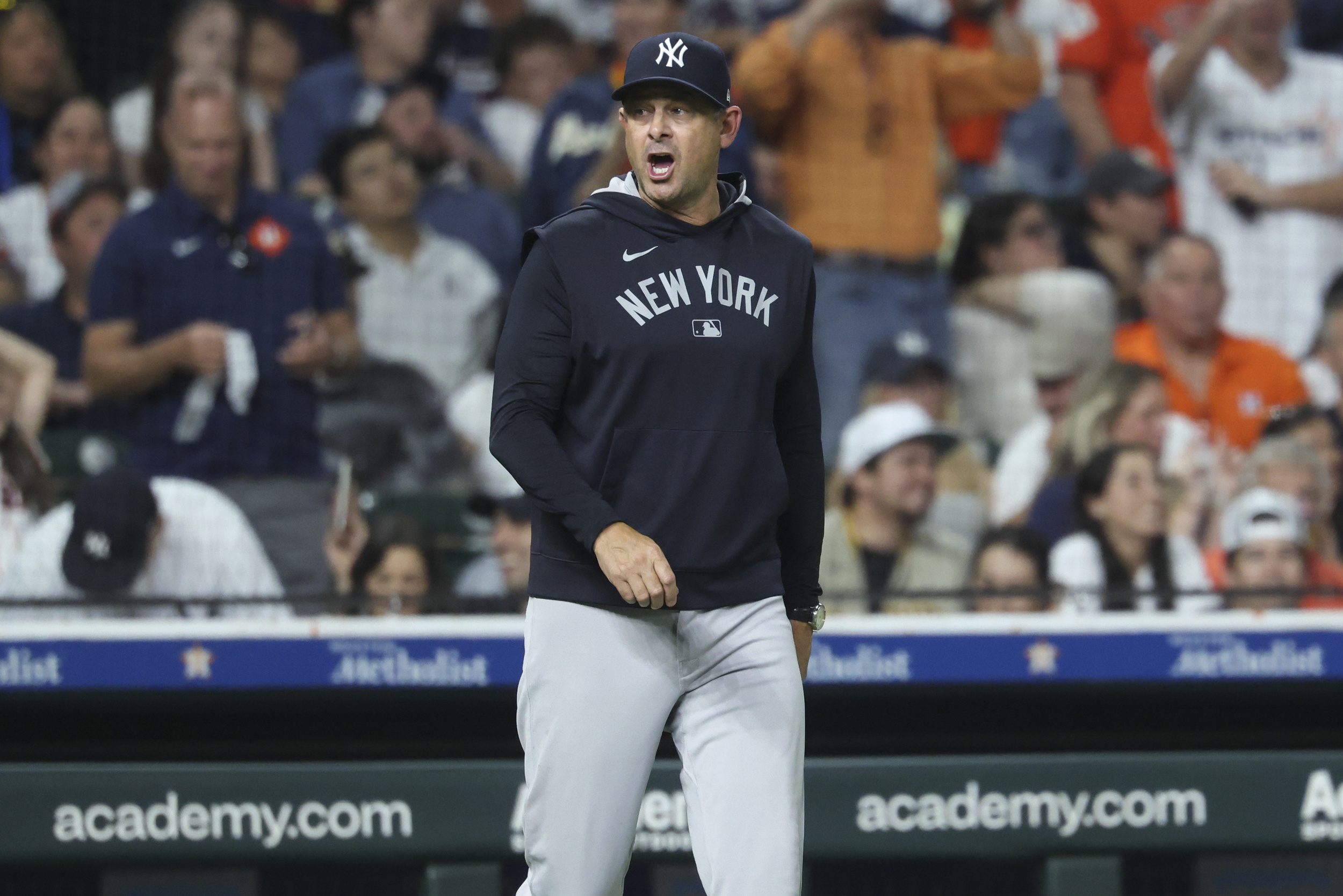 MLB playoff takeaways: This could be Aaron Boone's last chance