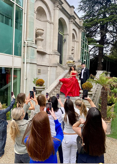 Dress with sweet backstory scoops Lorraine Keane's daughter Best ...