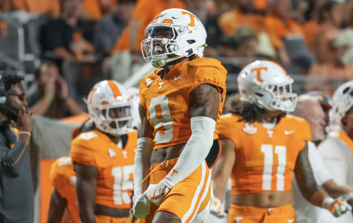 Former Tennessee Vols defender who unexpectedly left the program had ...