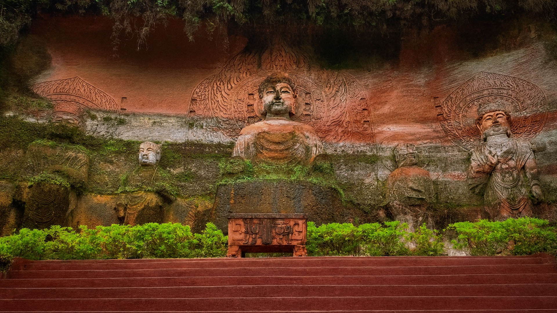 Visite à pied du Grand Bouddha de Leshan – Chine 4K