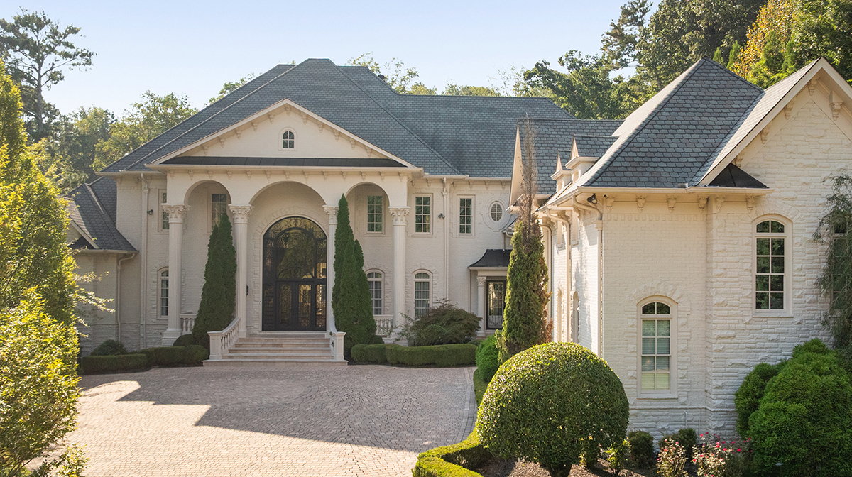 Grady Jarrett's Georgia House in Photos