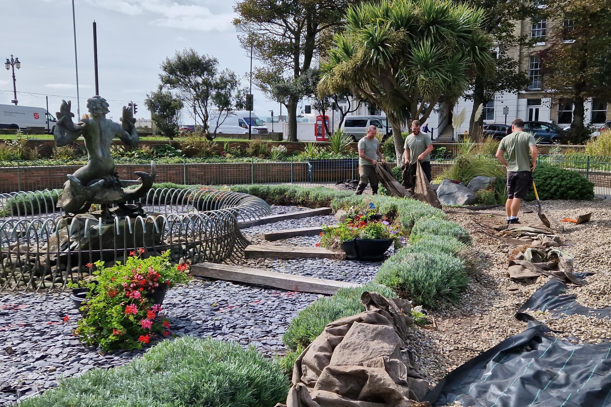 New eye-shaped plant border created in Worthing park to honour town's ...