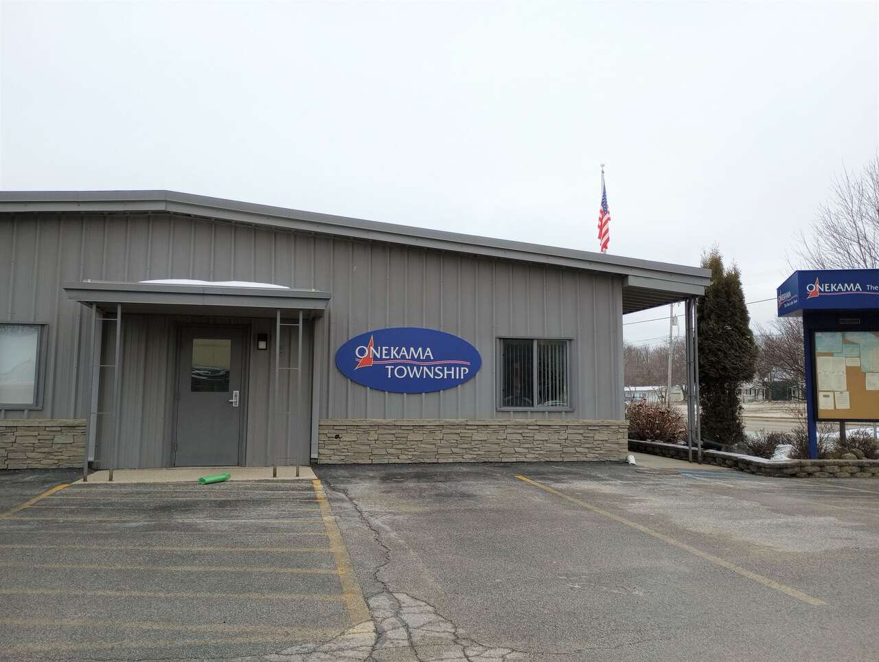 Onekama event highlights man's experiences in Ukraine