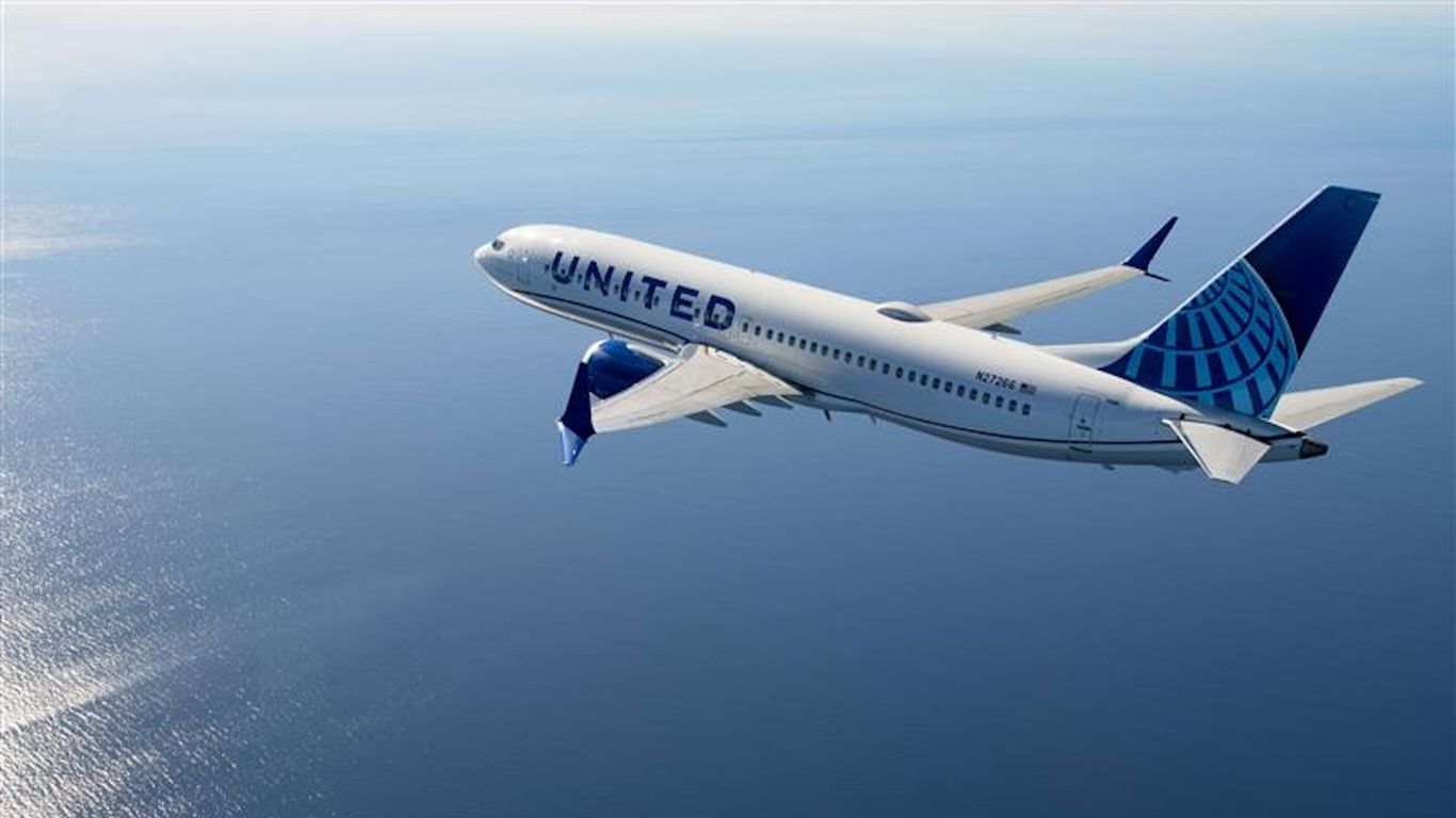 United Airlines Partners With Instacart to Give Travelers Free Delivery ...