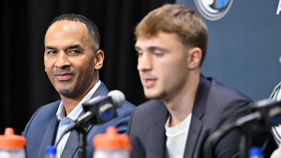 Mavericks' biggest 'wild card' could dangerously define Cooper Flagg's ...