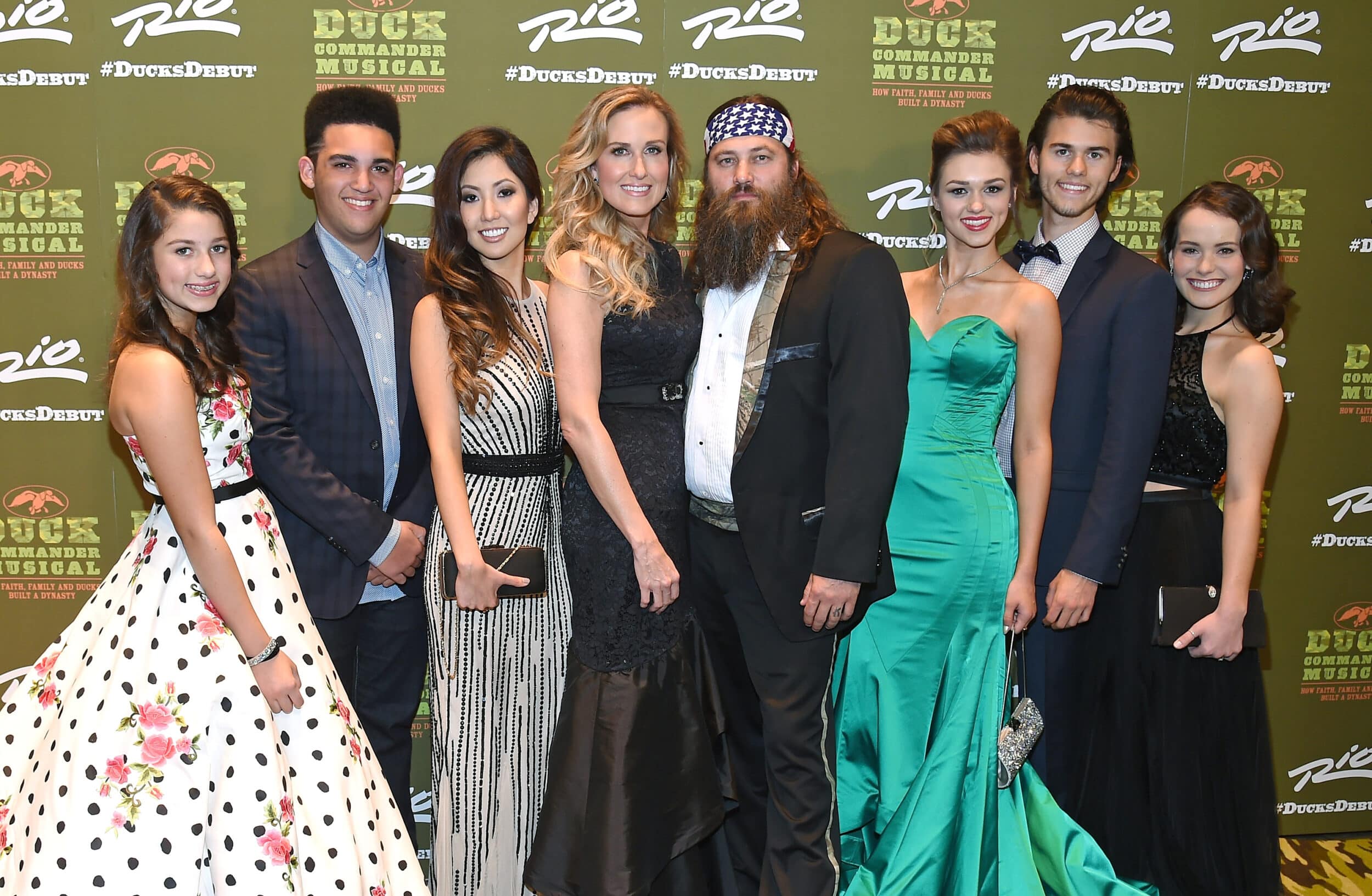 John Luke Robertson and wife Mary Kate expecting twin girls. ‘The most ...