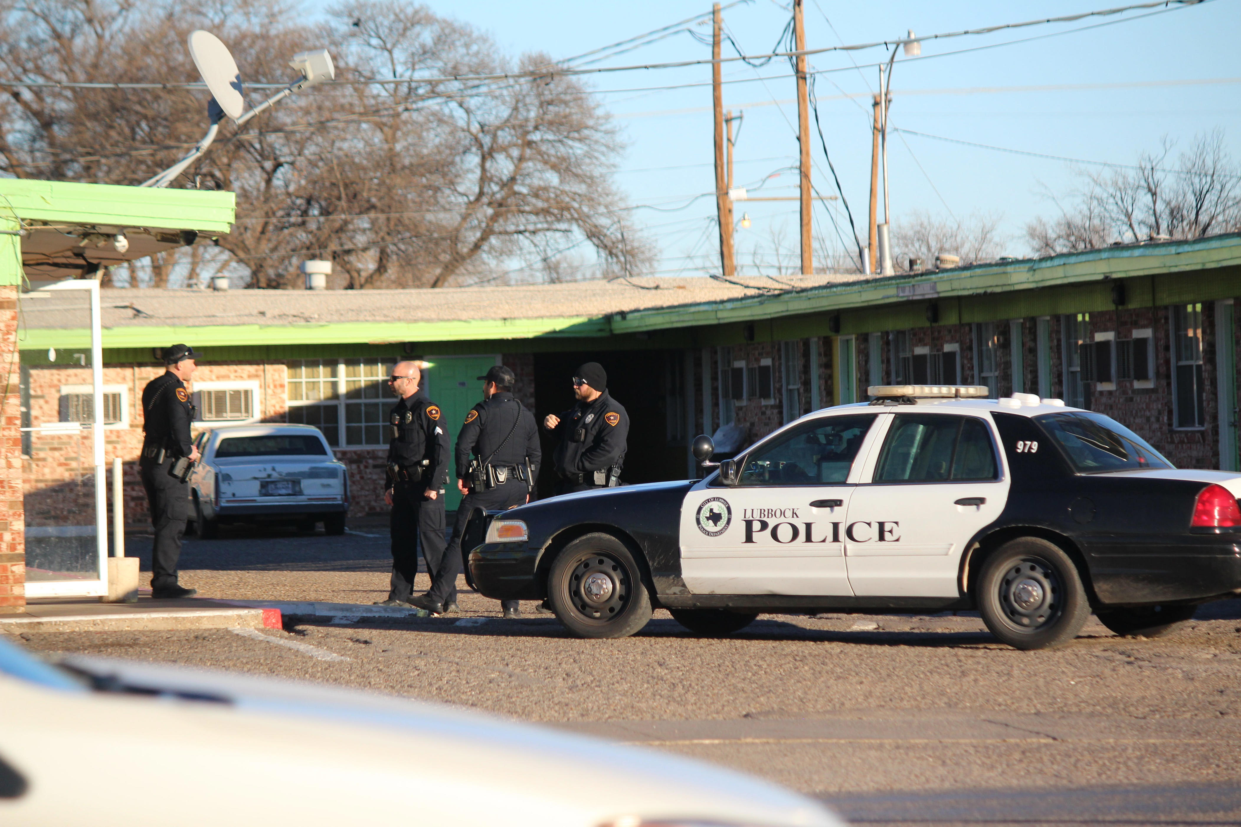 Lubbock Executive Inn to close, evict tenants due to high crime rates ...