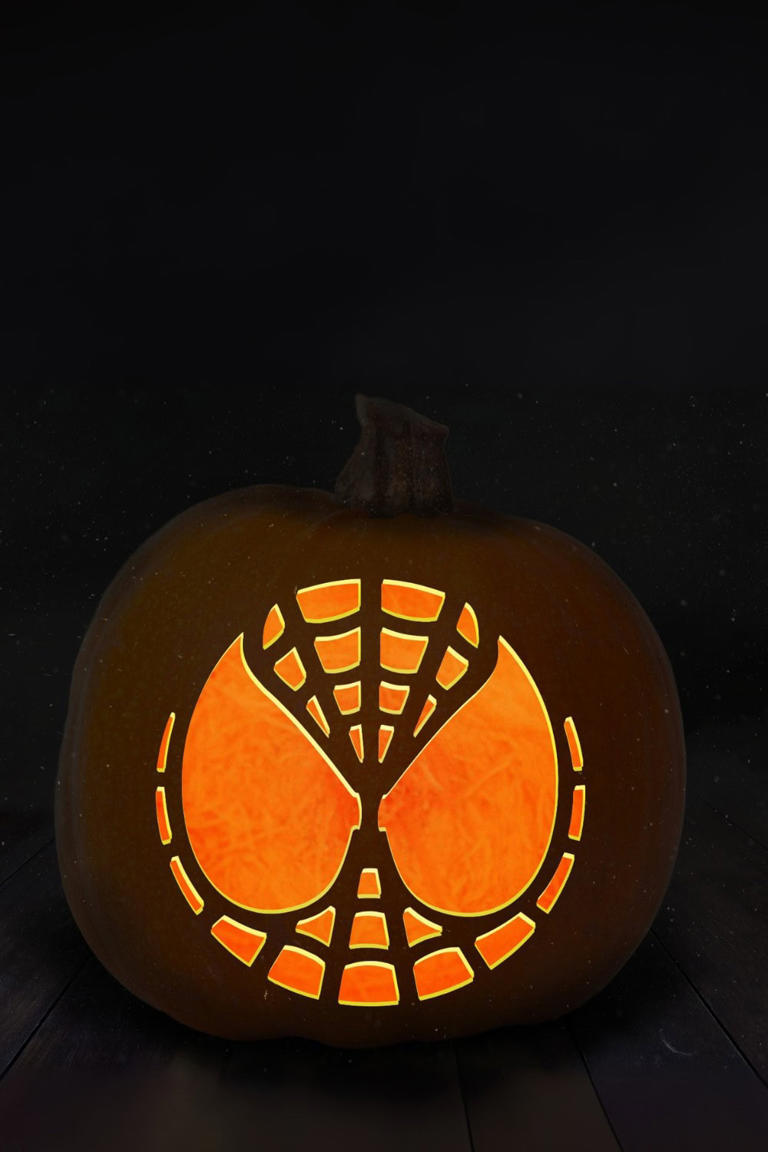 Spiderman Pumpkin Stencils: 13 Free Printable Spider-Man Templates