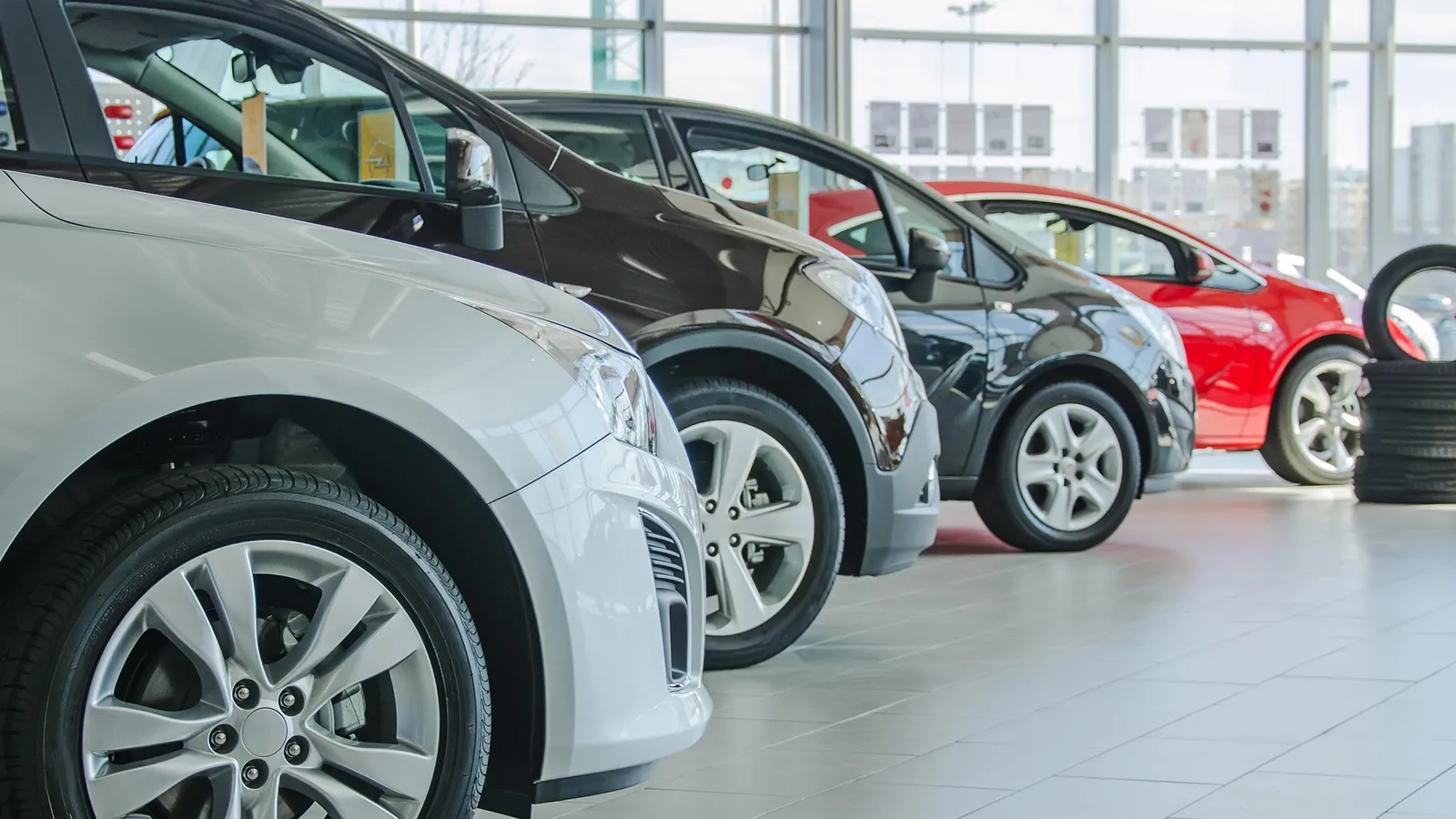 EV range after three years, comparing Tesla with competitors
