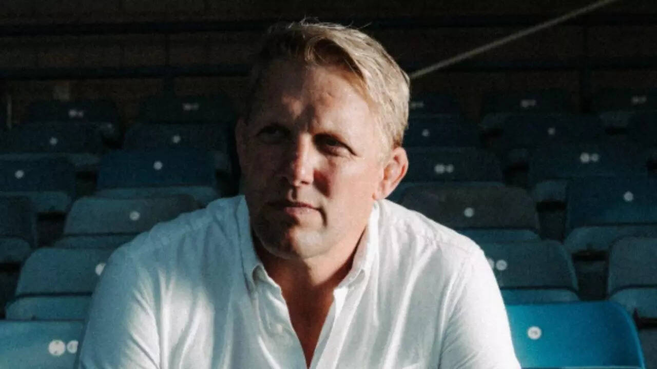 England rugby legend Moody diagnosed with MND: Understanding the ...