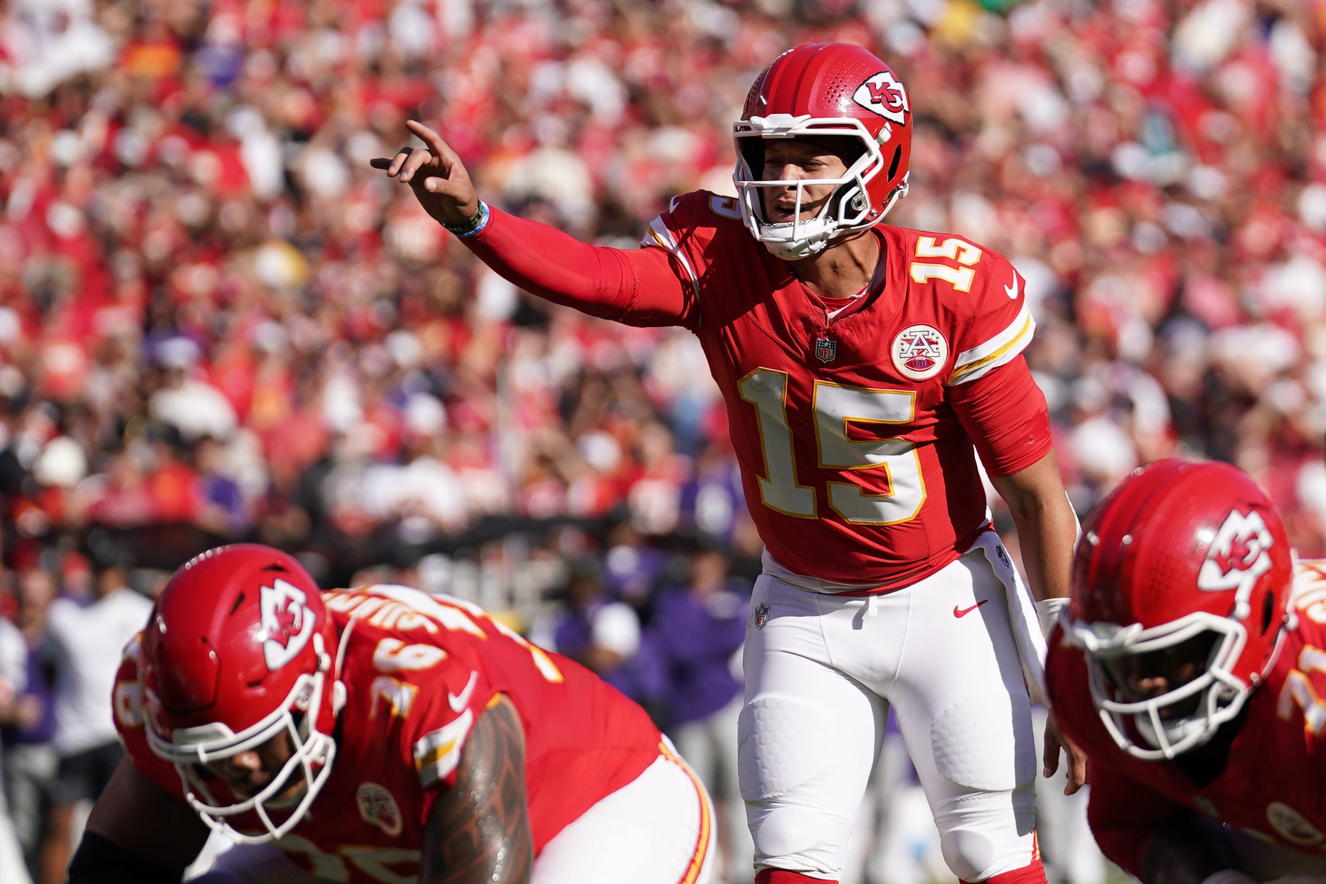 What channel is Chiefs vs Jaguars on today? NFL Monday Night Football ...