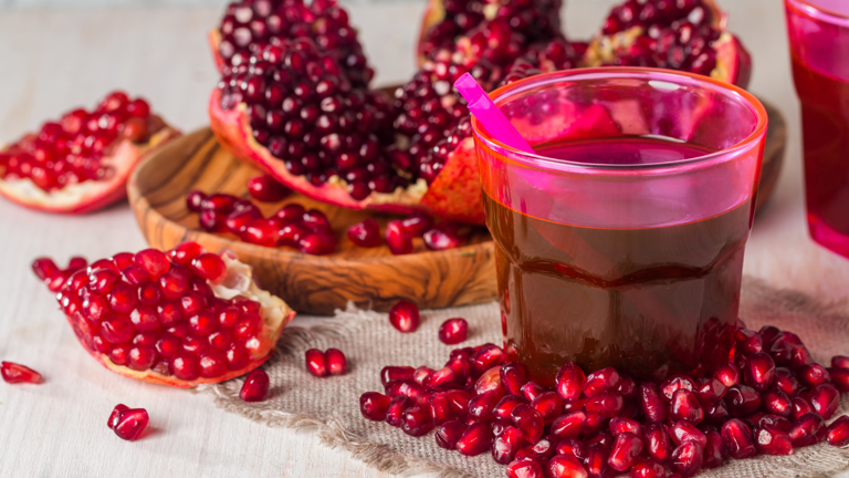 Is pomegranate juice a "magic cure" for artery blockages? Science ...