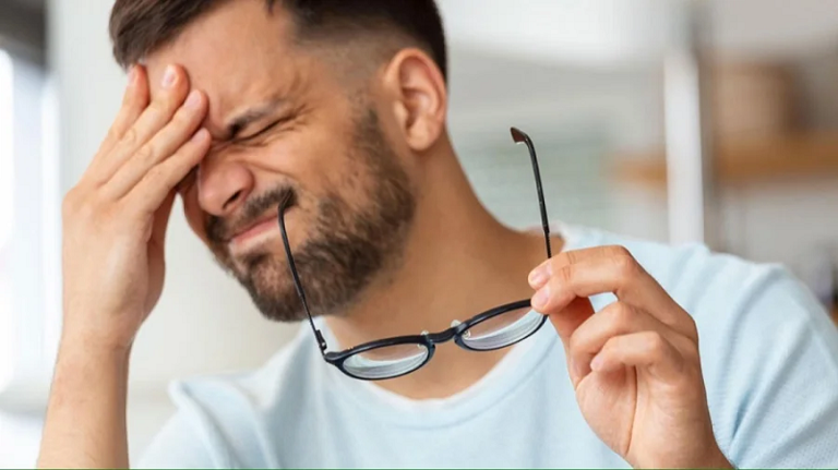 Eye Care Tips - A deficiency of this vitamin in the body can lead to ...