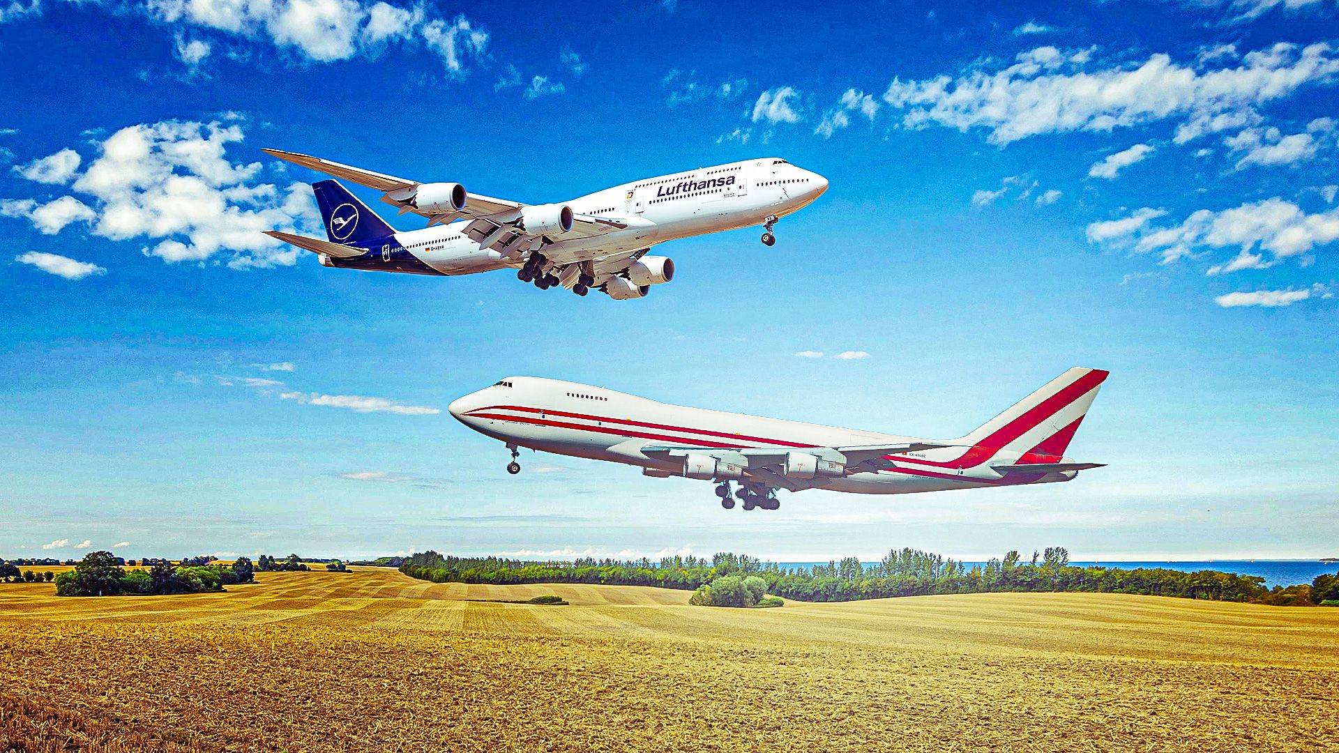 The Striking Differences Between The Boeing 747-8 & 747 Classic