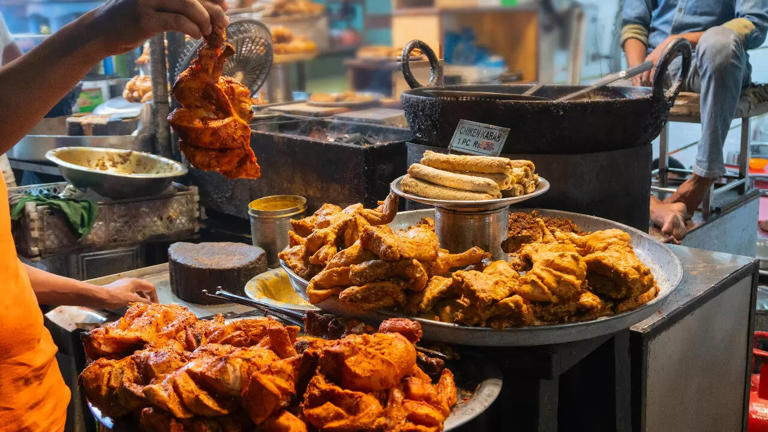 Delhi to have its own night street food market called Khau Gali